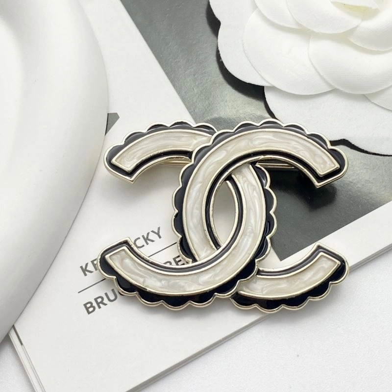 Official Chanel Brooches