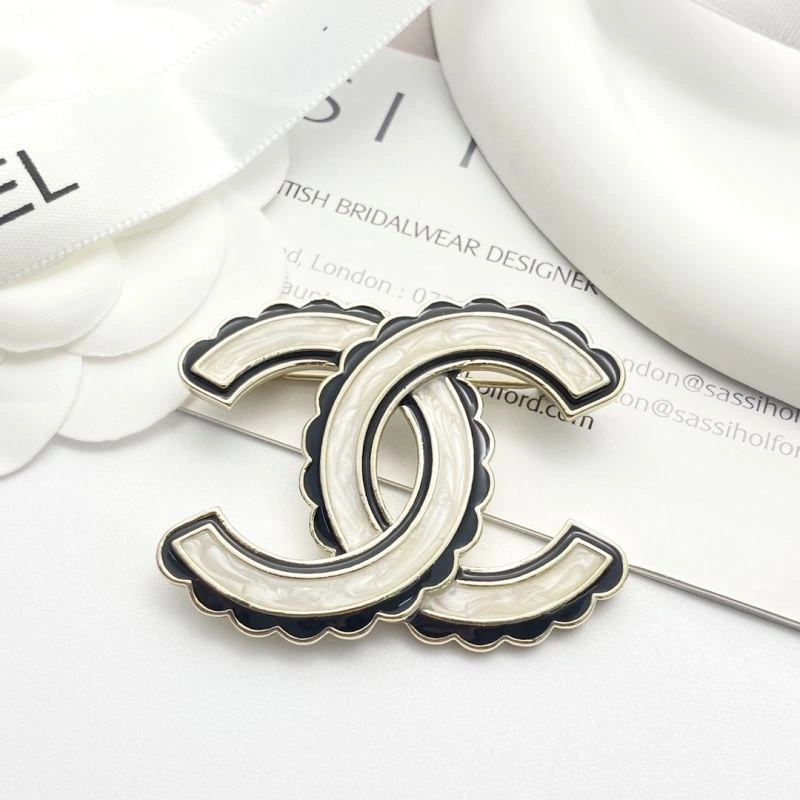 Official Chanel Brooches