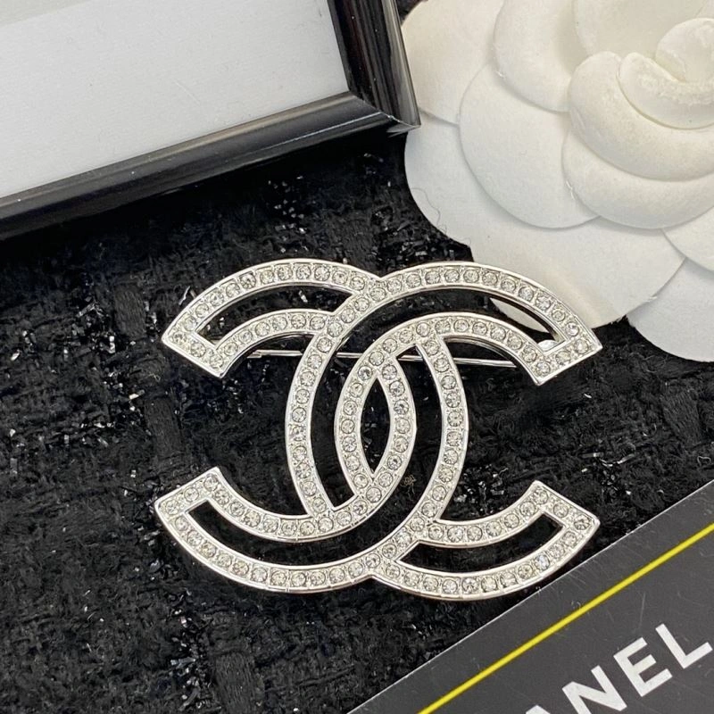 Official Chanel Brooches