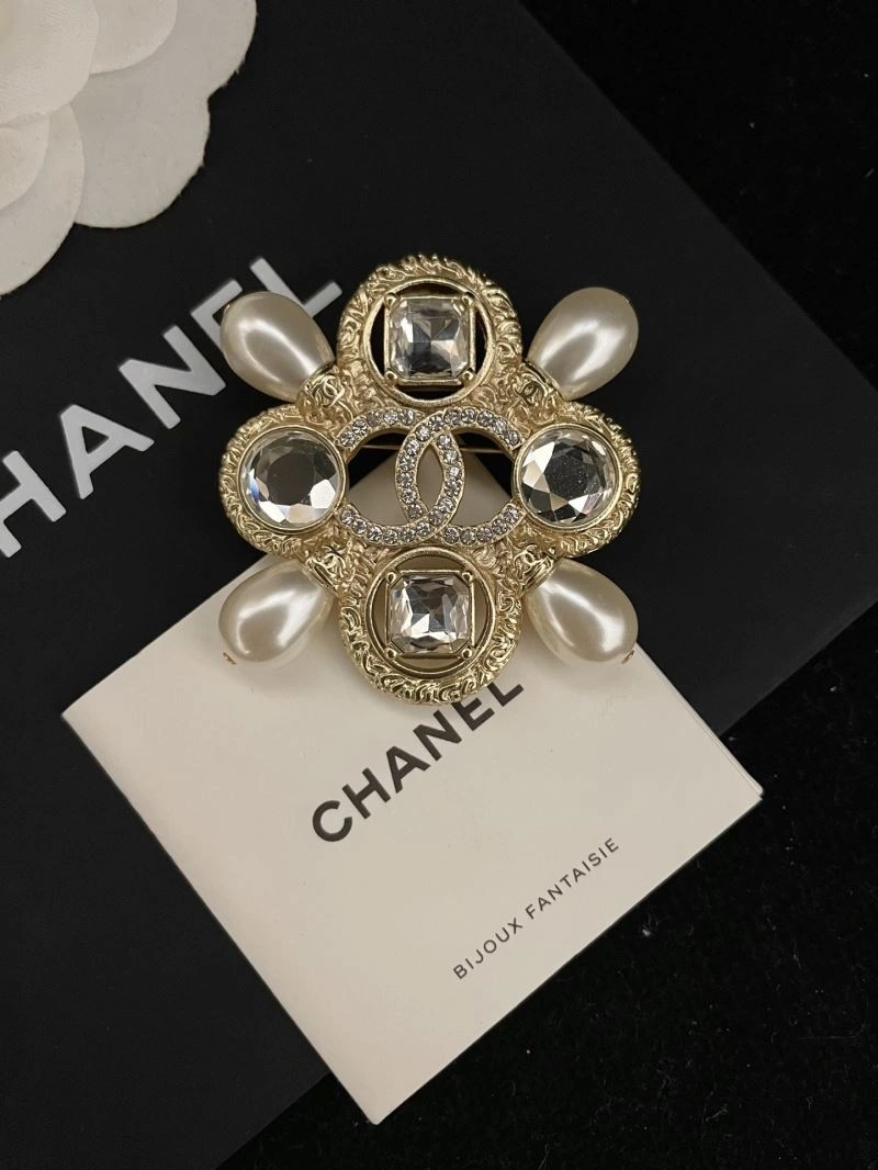 Official Chanel Brooches