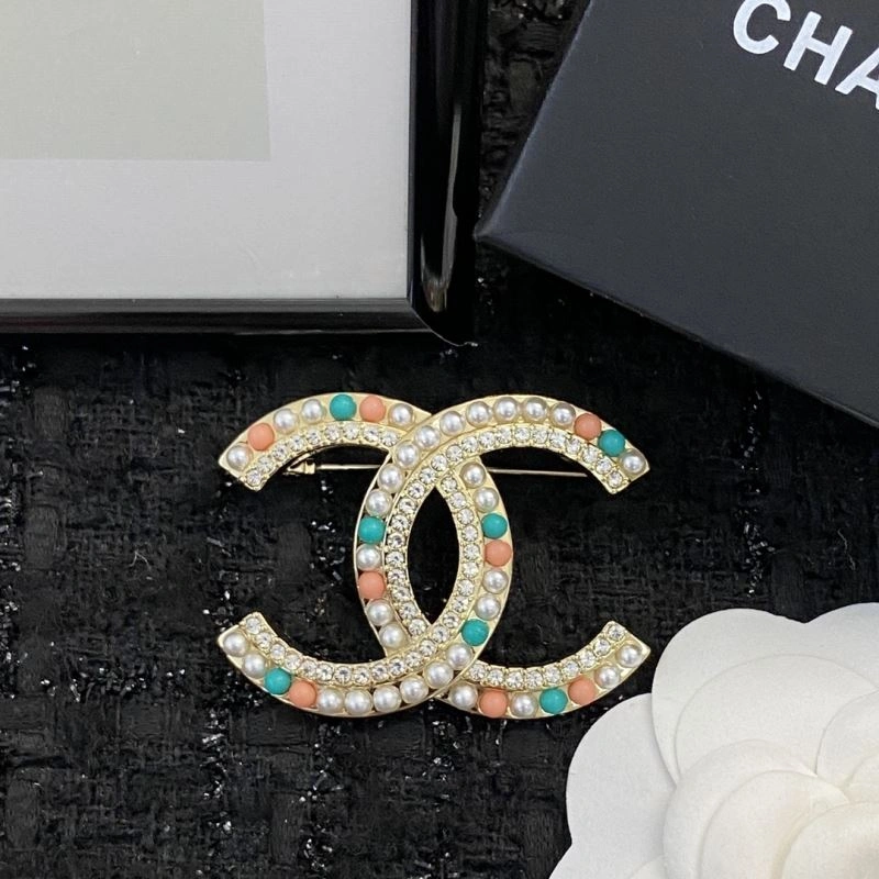 High fidelity Chanel Brooches