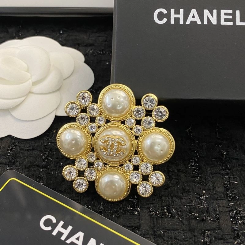 Official Chanel Brooches