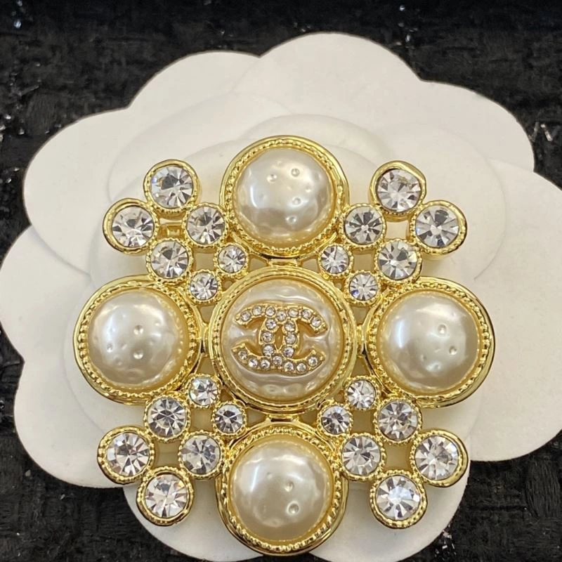 Official Chanel Brooches
