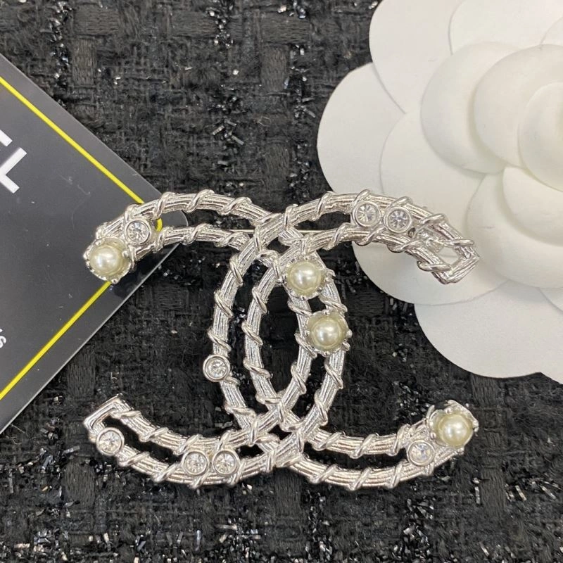 1:1 copy Chanel Brooches