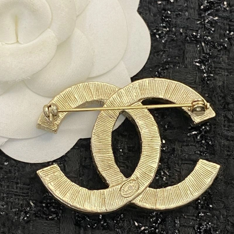 Official Chanel Brooches