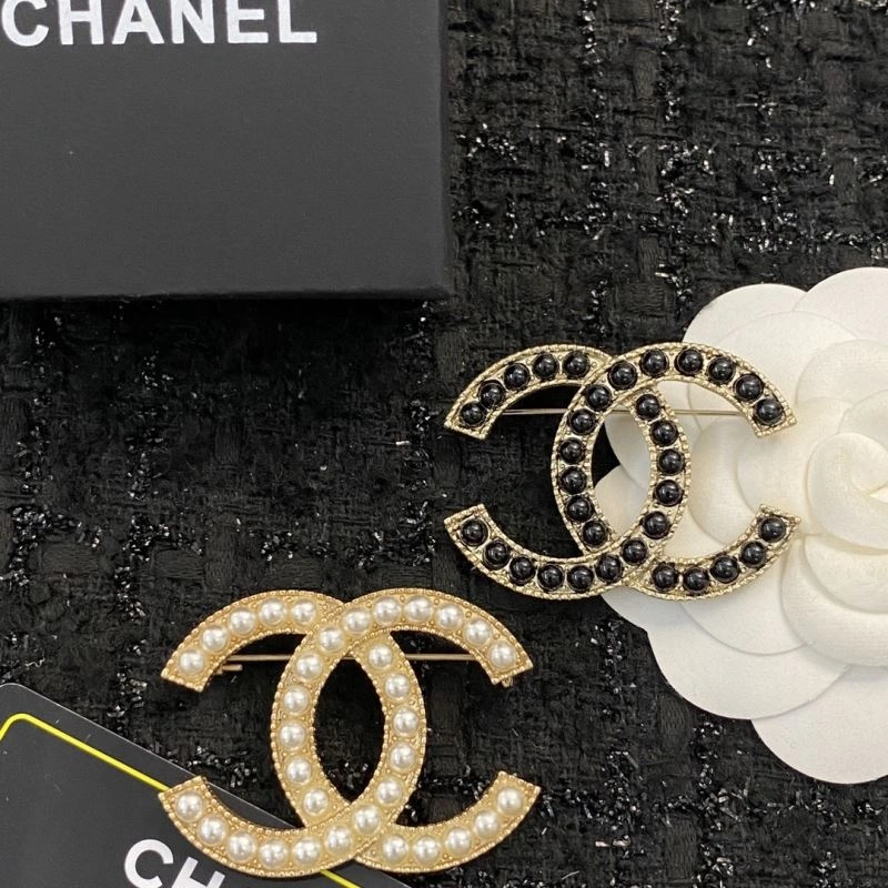 Official Chanel Brooches