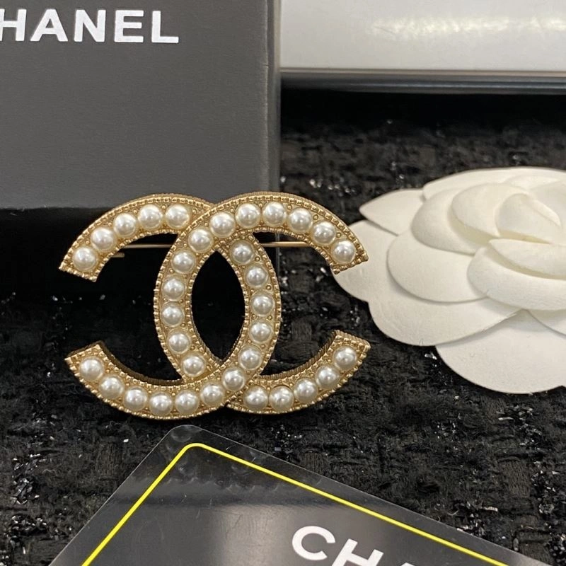 Official Chanel Brooches