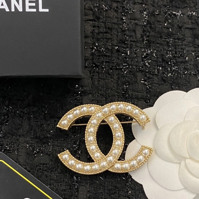 Official Chanel Brooches