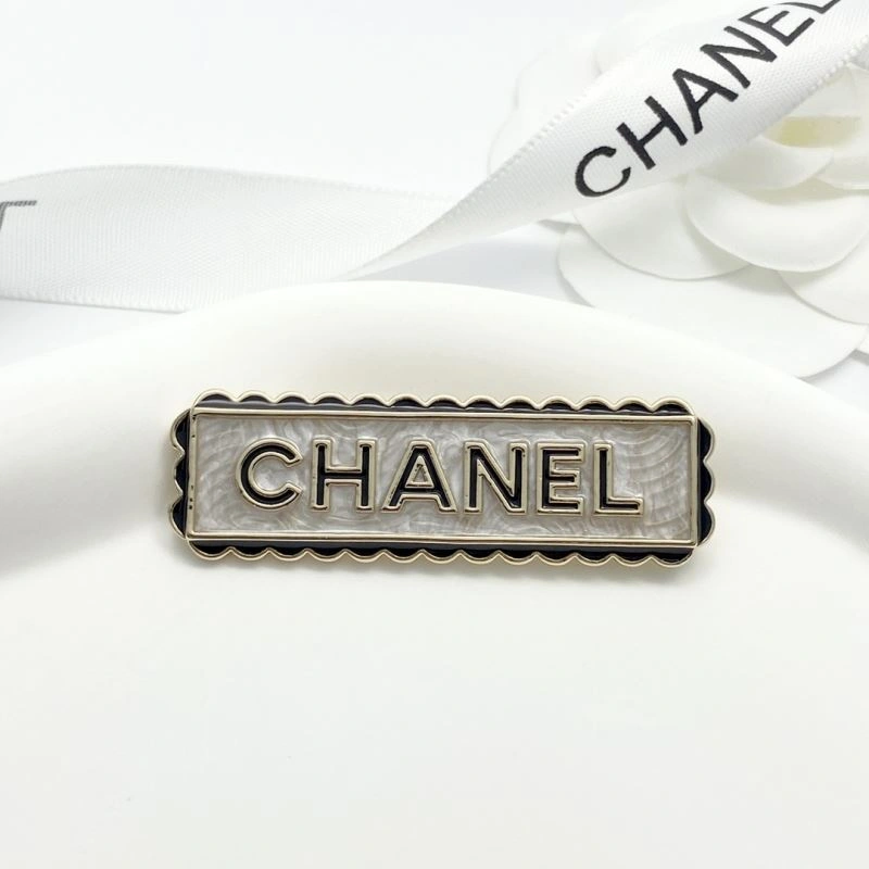 Brand-original Chanel Brooches