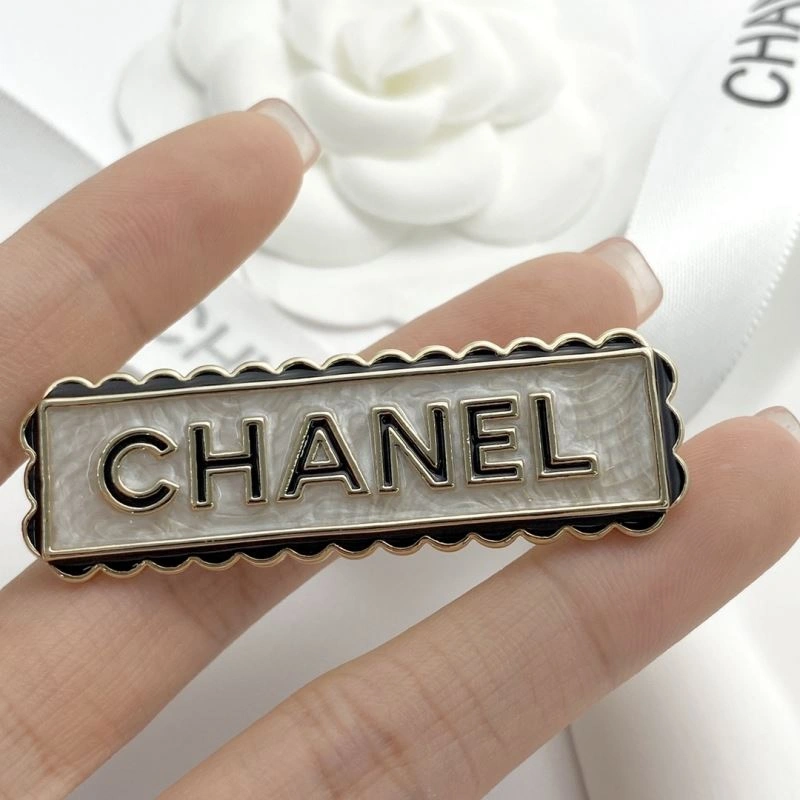 Brand-original Chanel Brooches