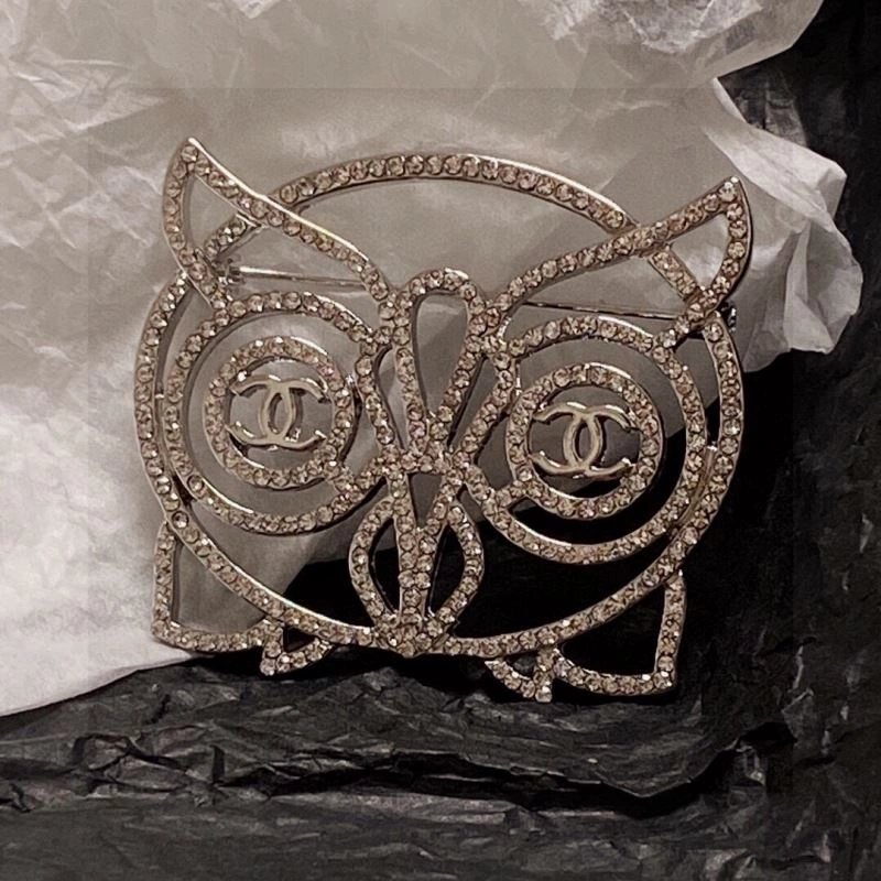 Discounted Chanel Brooches
