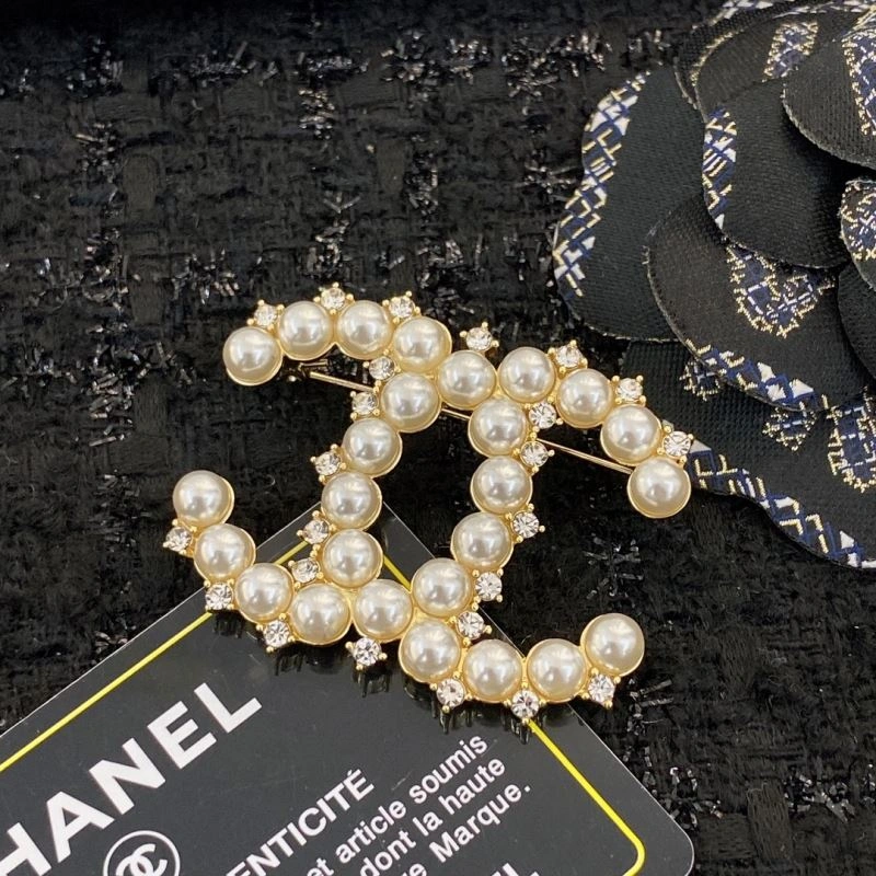 Bargain Chanel Brooches
