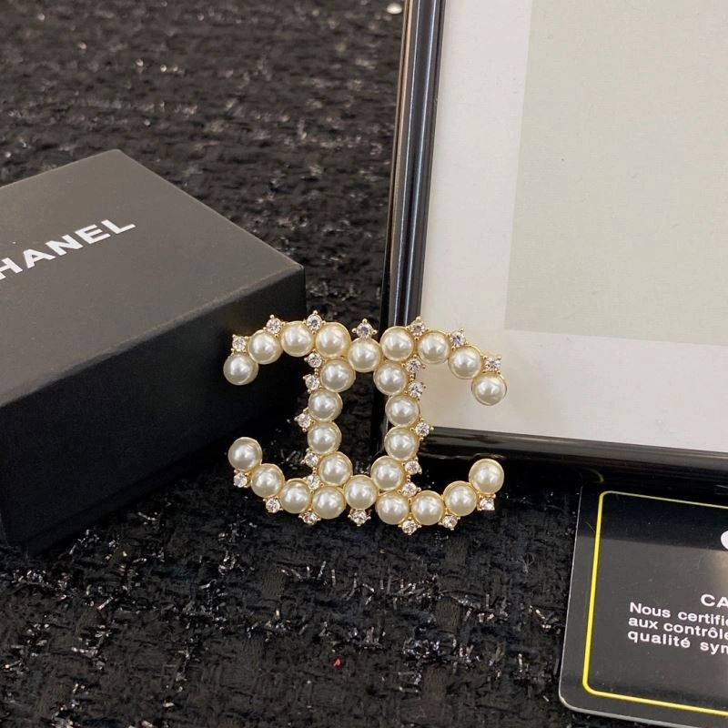 Bargain Chanel Brooches