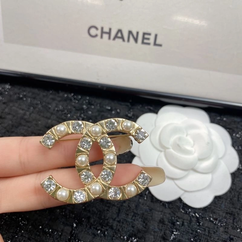 Precise copy Chanel Brooches