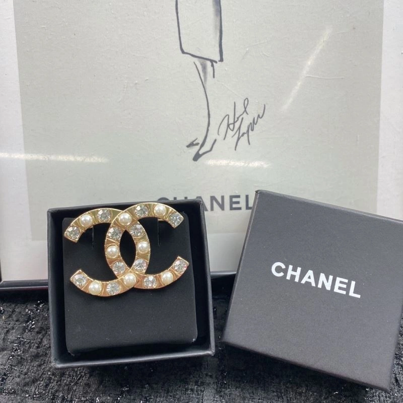 Precise copy Chanel Brooches