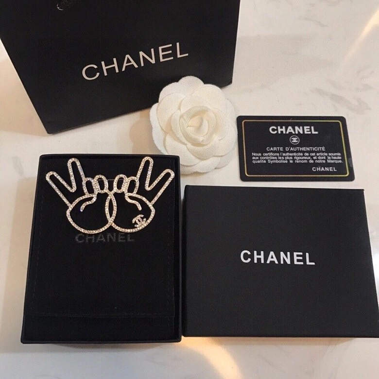 Economical Chanel Brooches