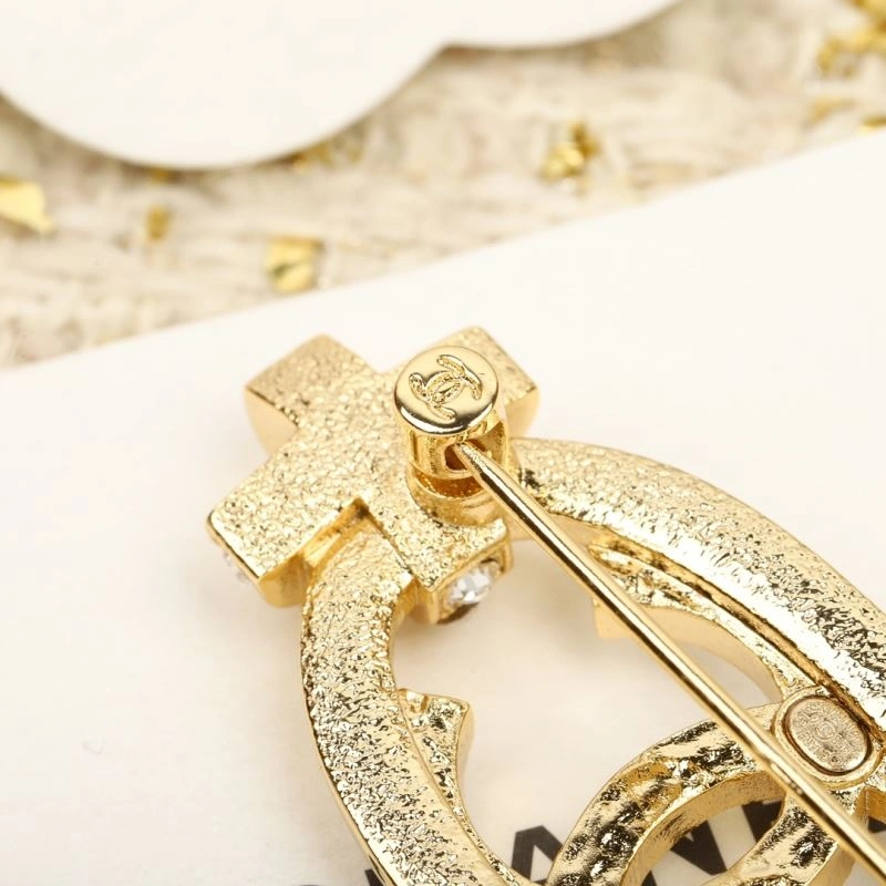 Exact replica Chanel Brooches
