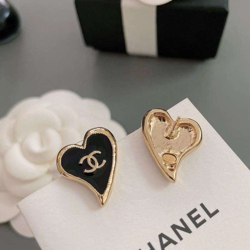 Legit Chanel Brooches