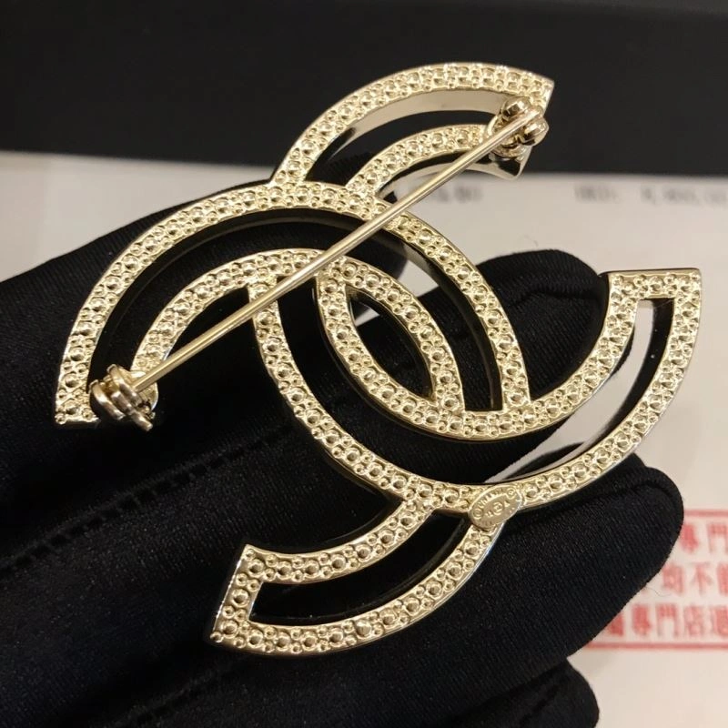 Bargain Chanel Brooches