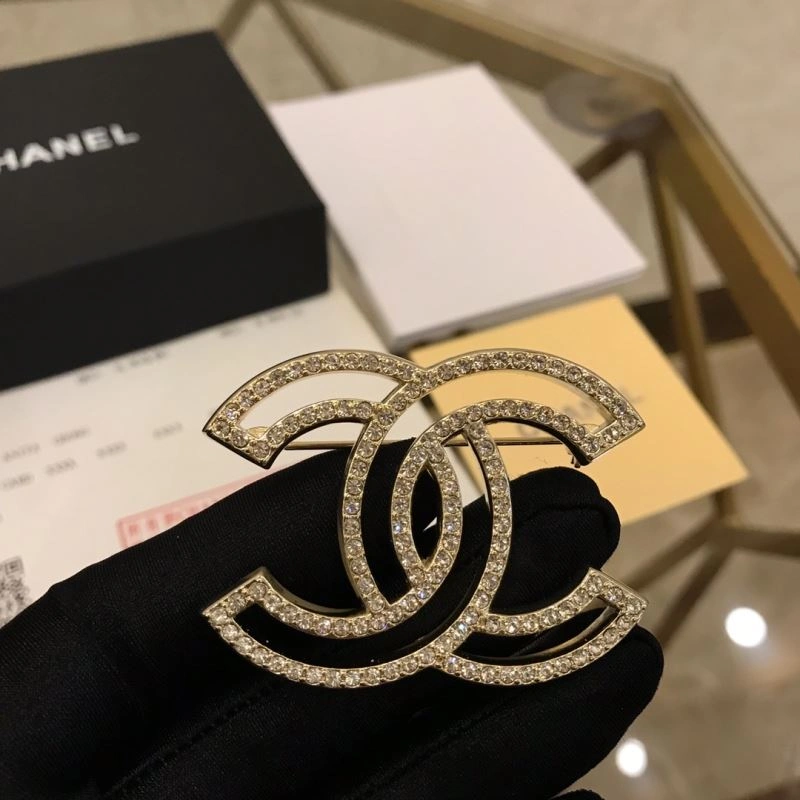 Bargain Chanel Brooches
