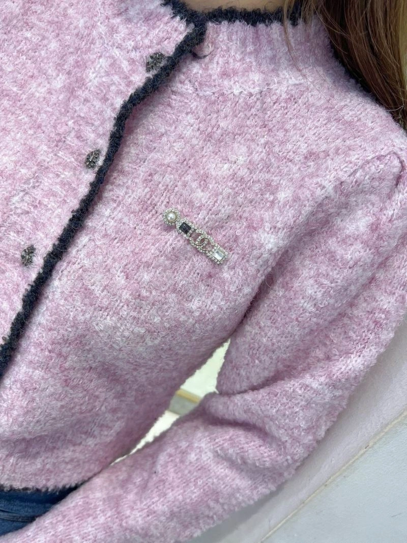 High accuracy Chanel Brooches