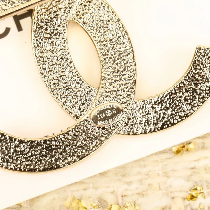 High accuracy Chanel Brooches
