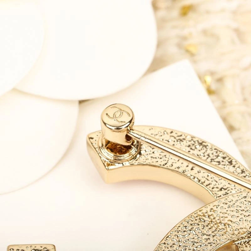 High accuracy Chanel Brooches