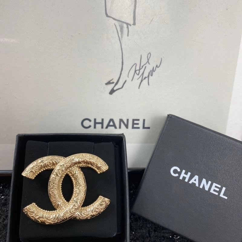 Perfect replica Chanel Brooches