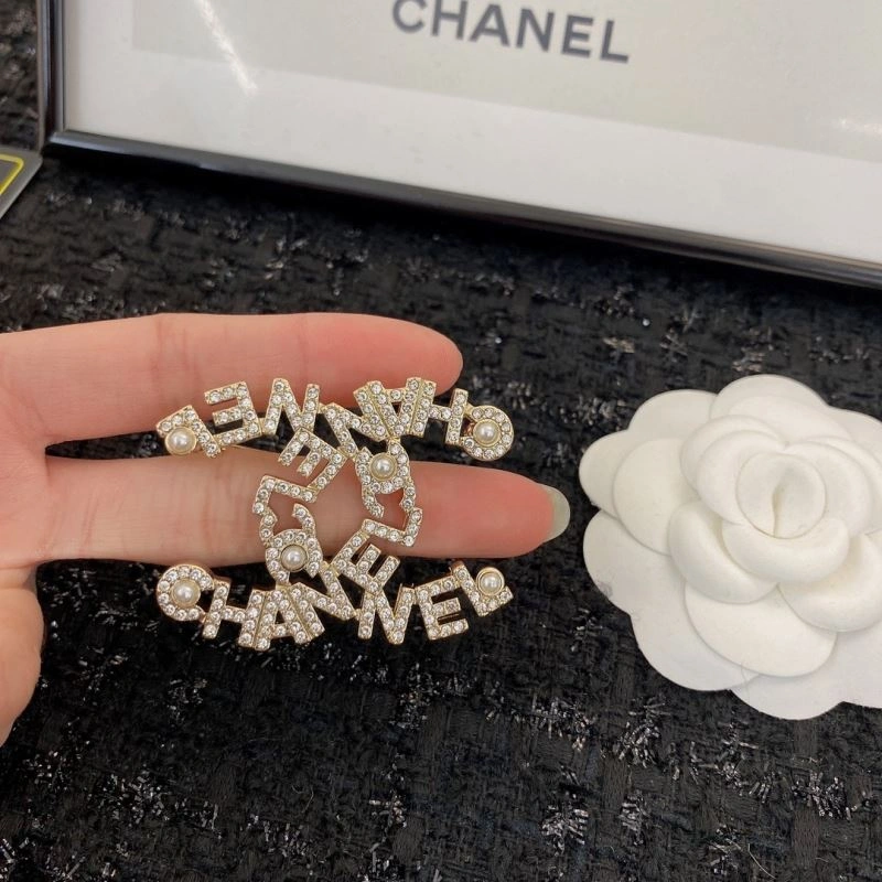 Brand-original Chanel Brooches