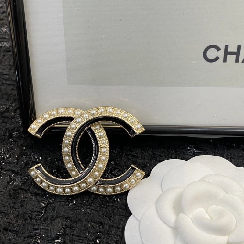 High accuracy Chanel Brooches
