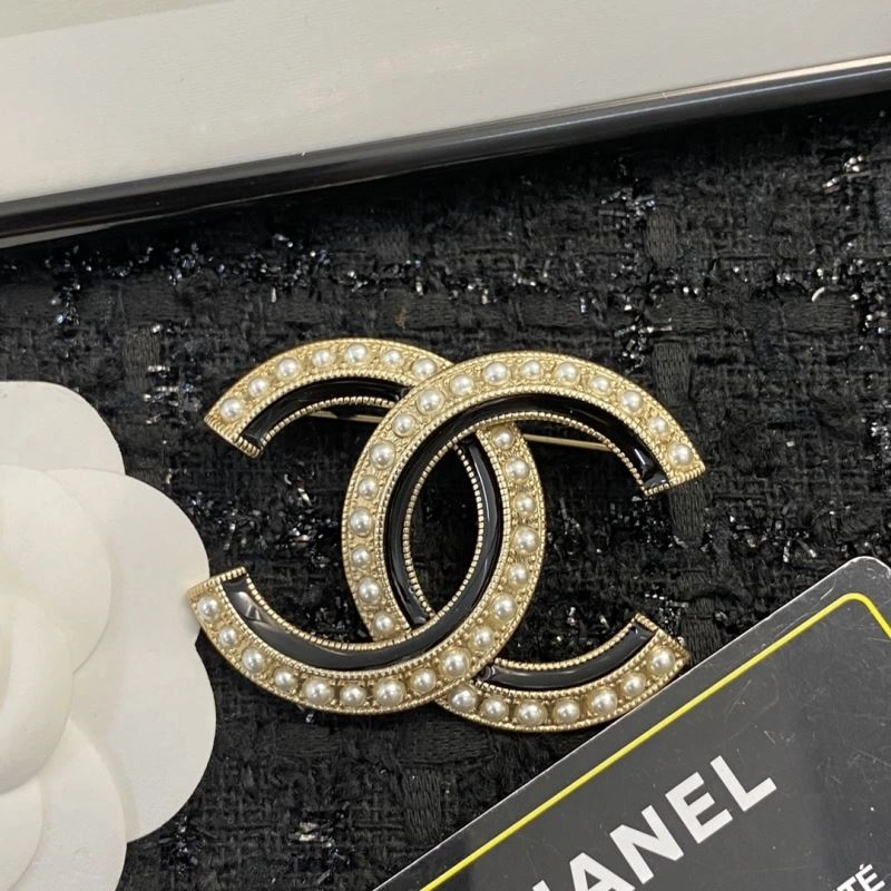 High accuracy Chanel Brooches