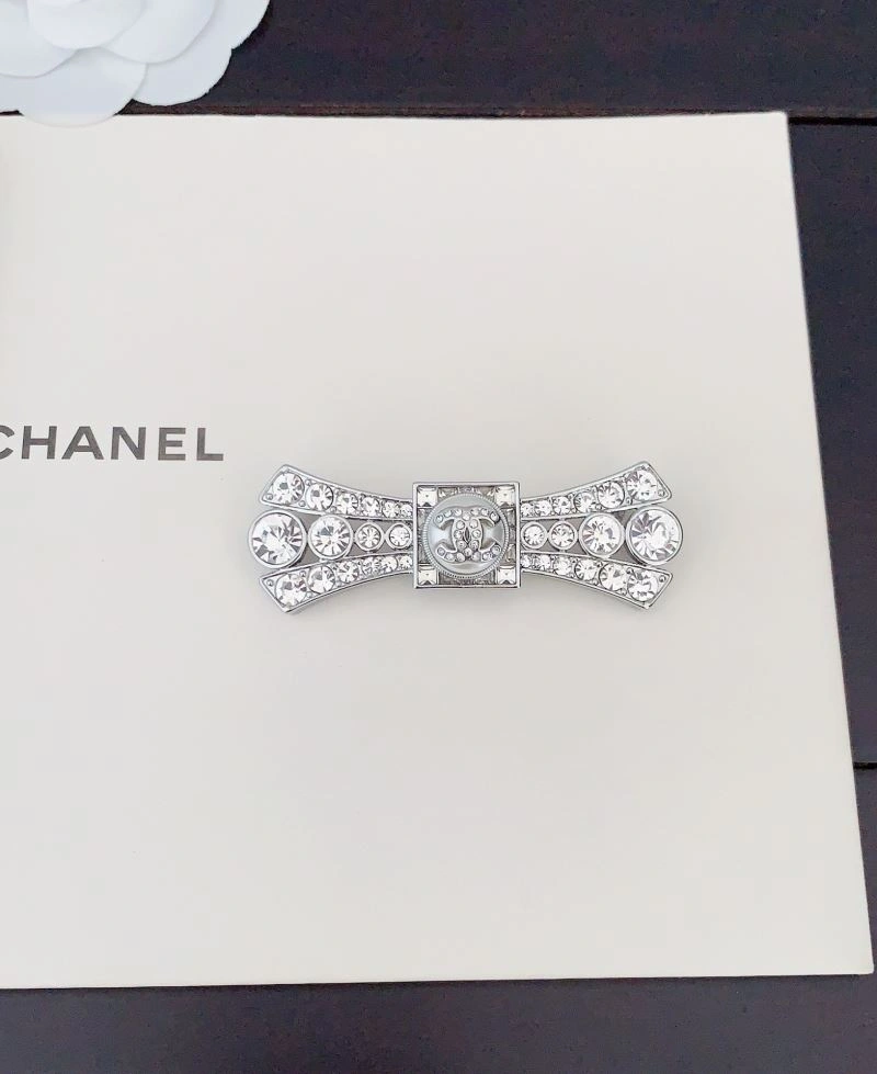 Cut-rate Chanel Brooches