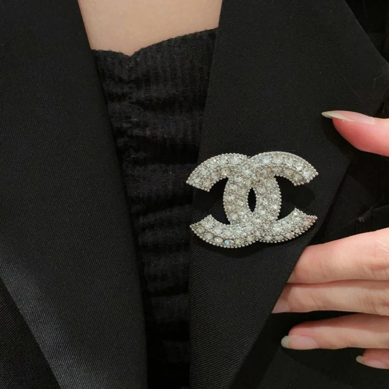 Bargain Chanel Brooches