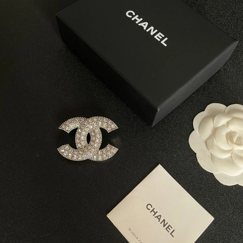Bargain Chanel Brooches