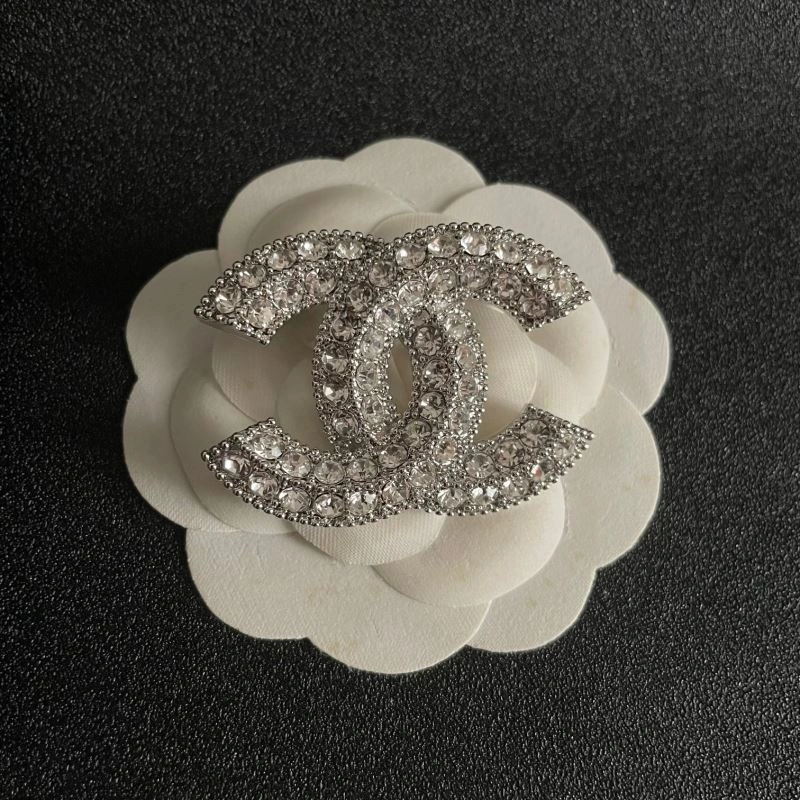 Bargain Chanel Brooches