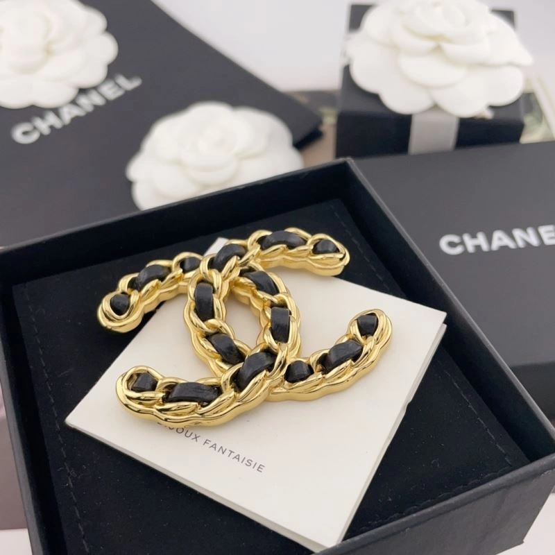 Bargain Chanel Brooches