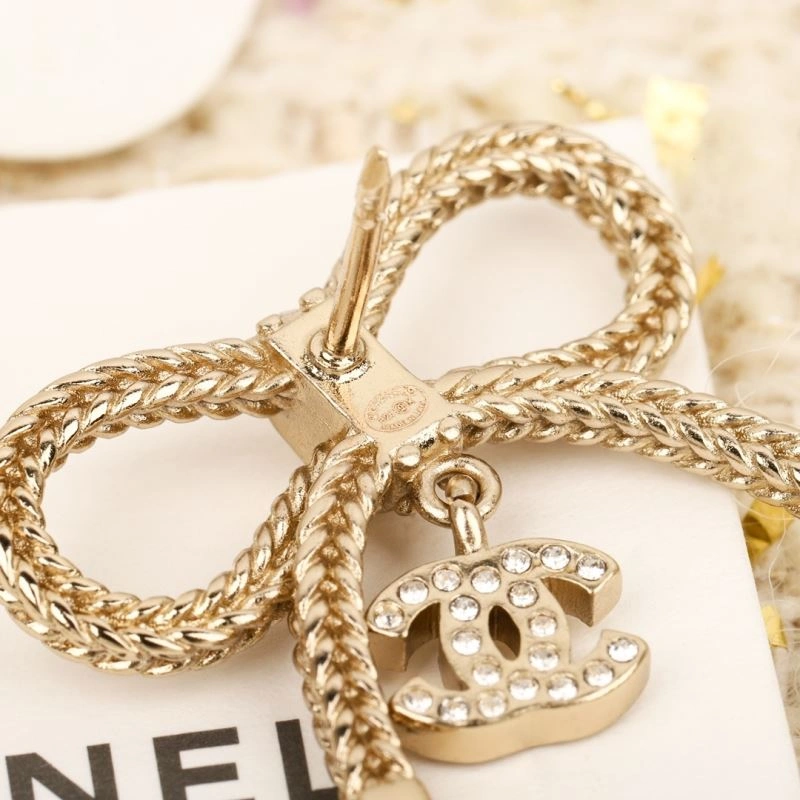 Affordable Chanel Brooches