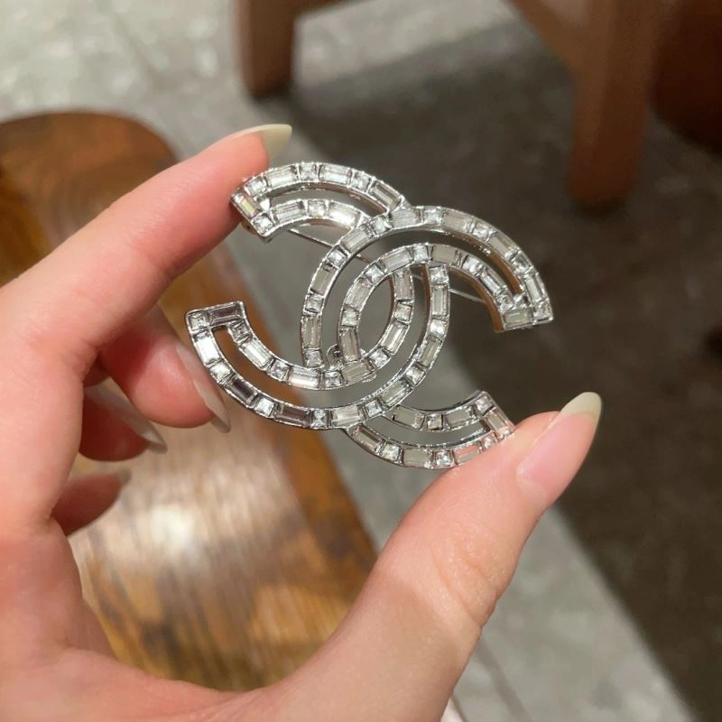 Exact replica Chanel Brooches