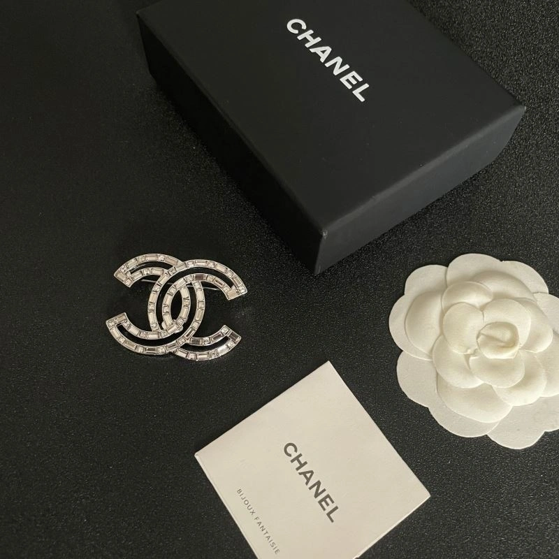Exact replica Chanel Brooches