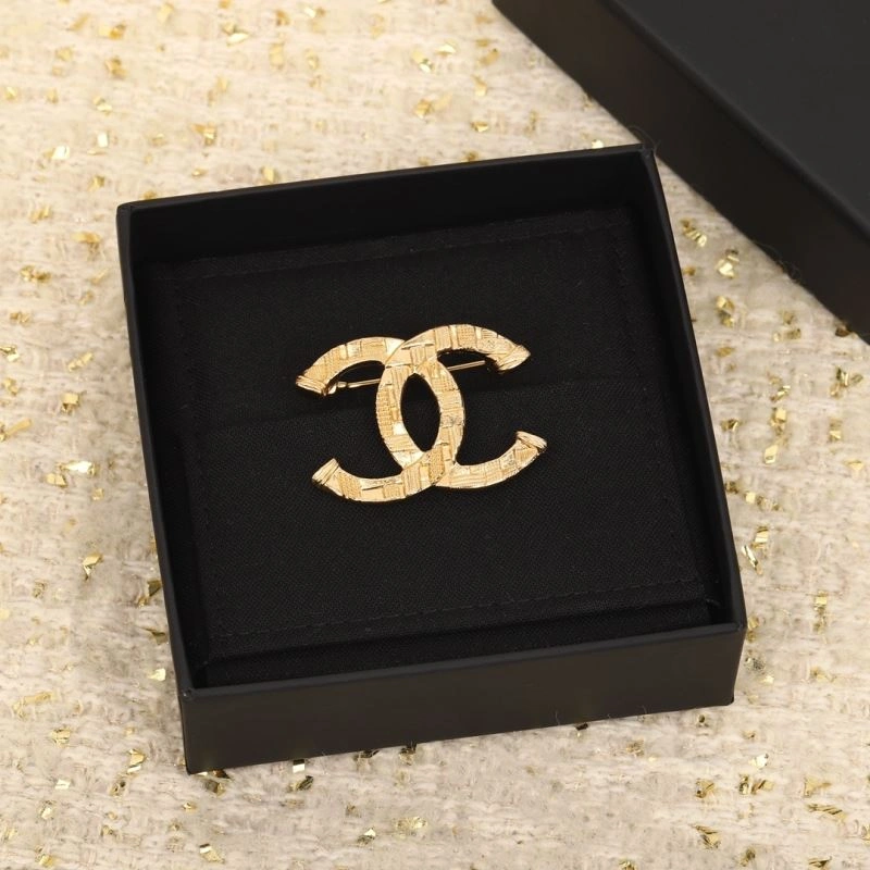 Official Chanel Brooches