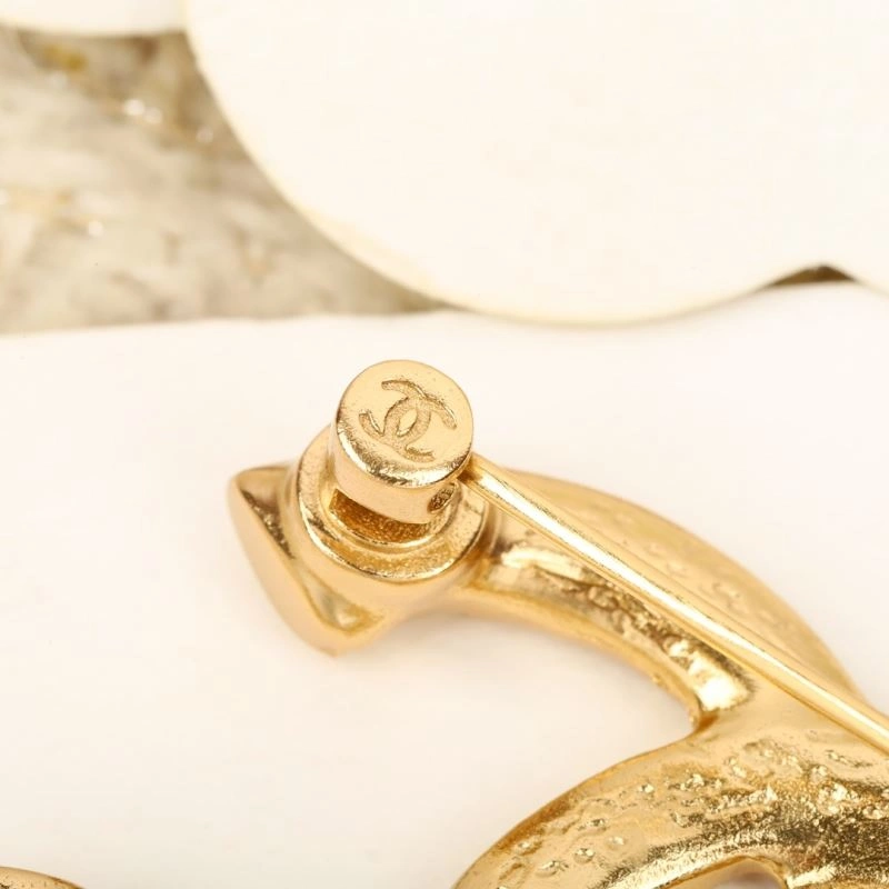 Official Chanel Brooches