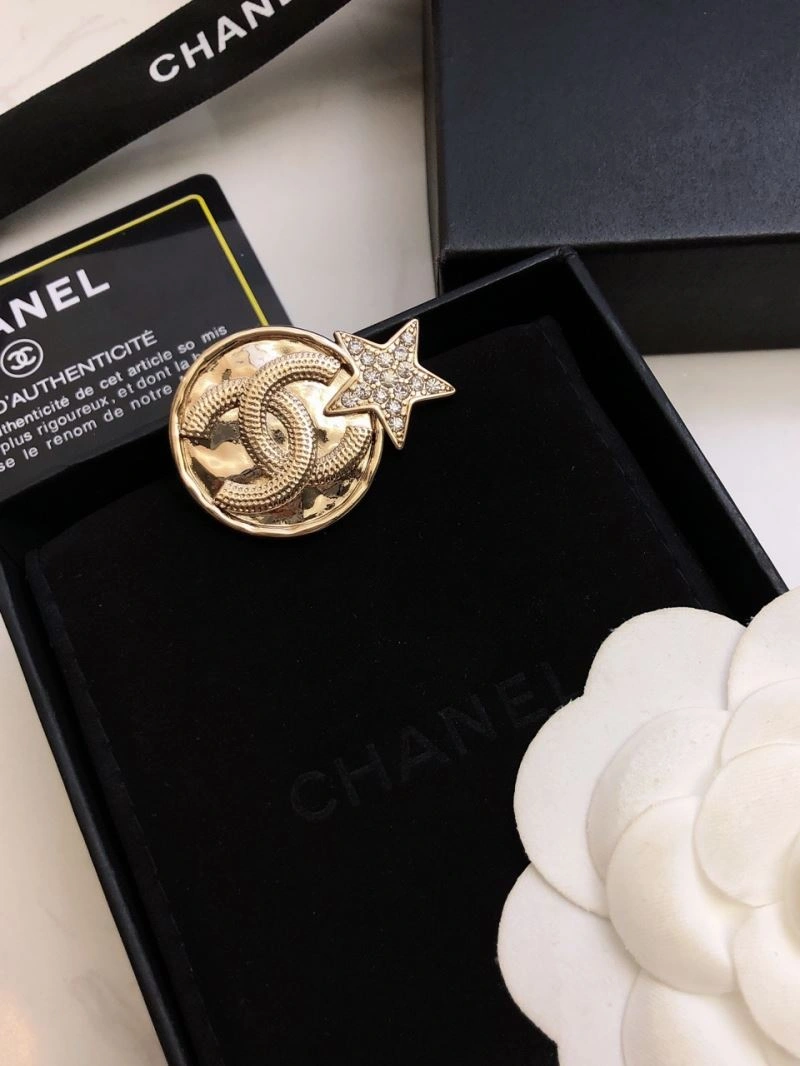 Official Chanel Brooches