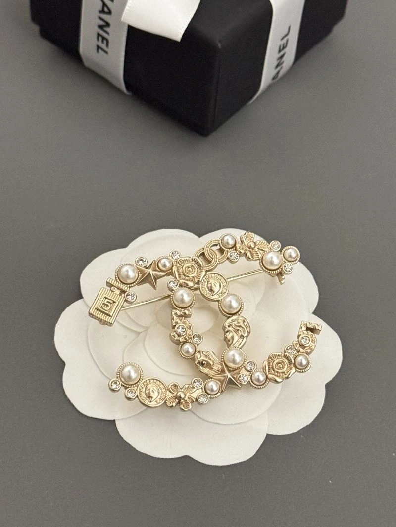 Official Chanel Brooches