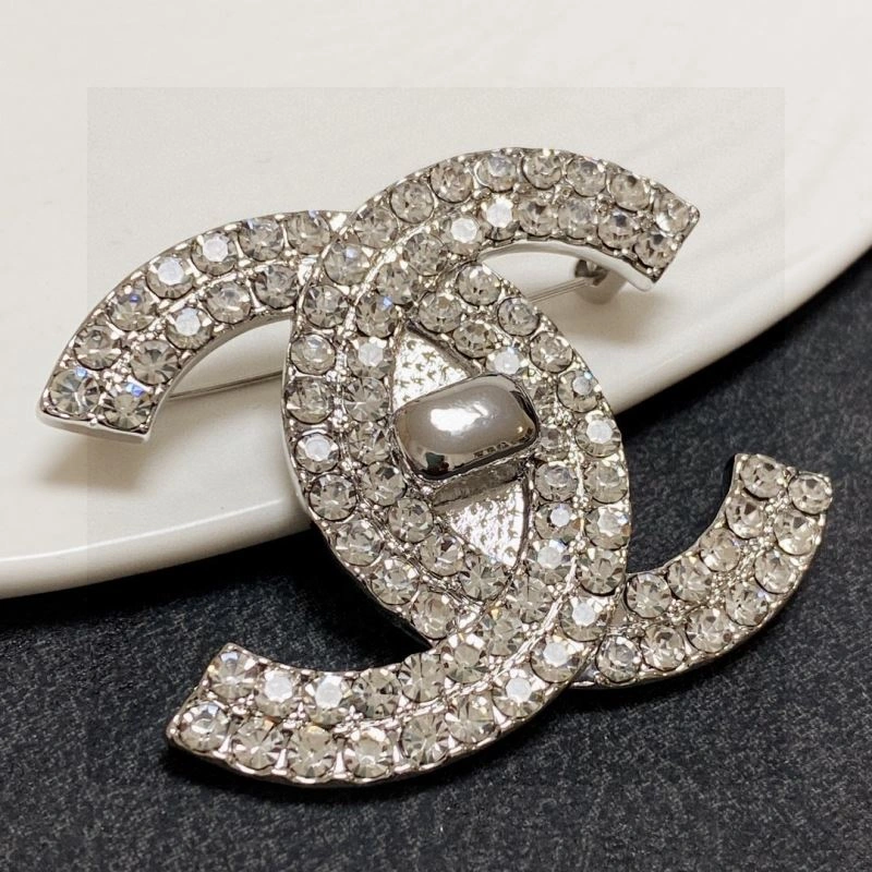 Official Chanel Brooches
