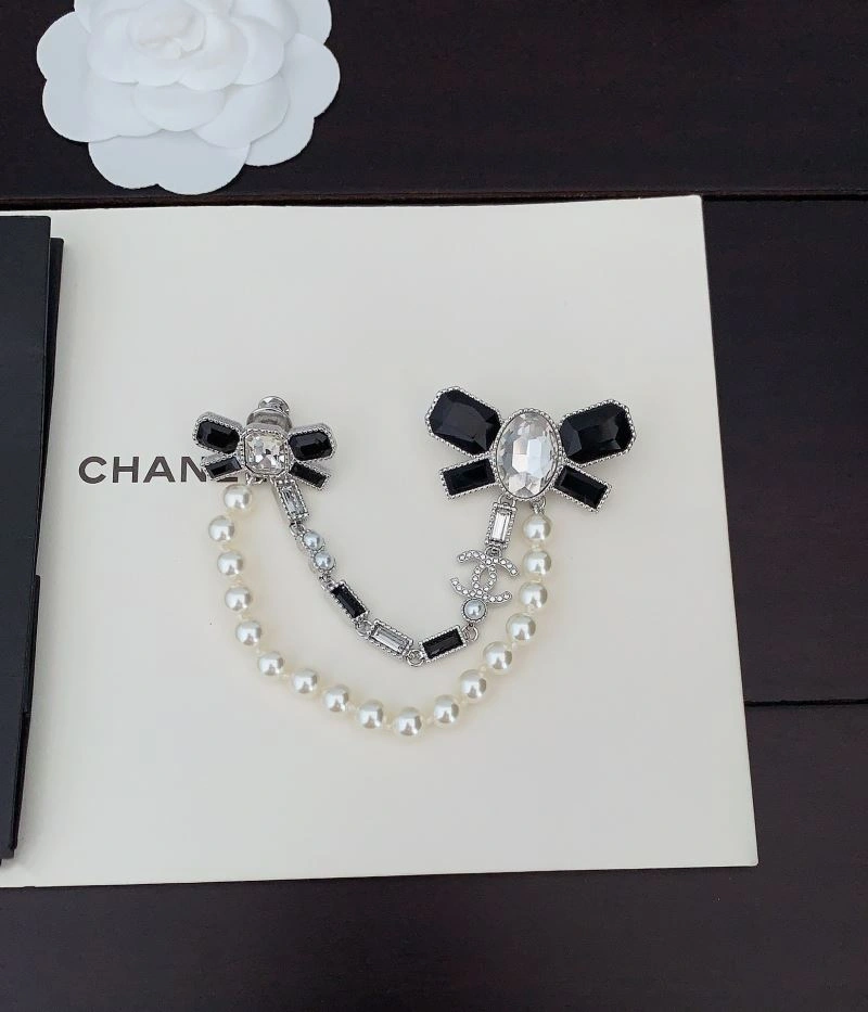Brand-authenticated Chanel Brooches
