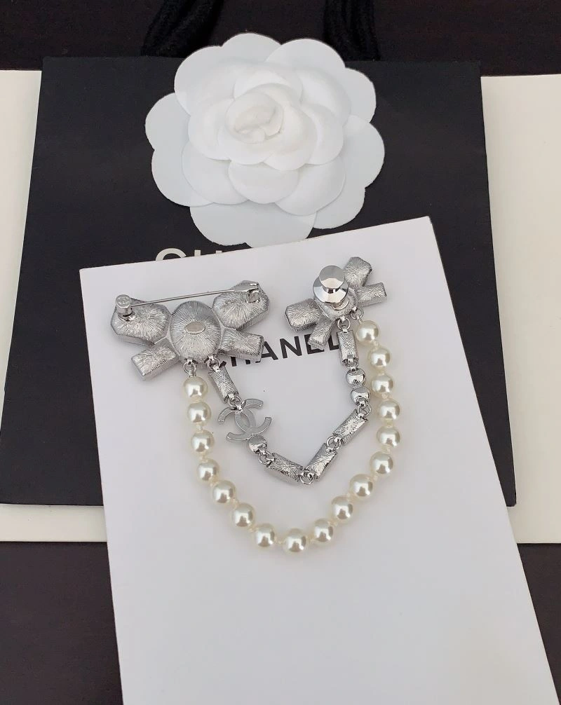 Brand-authenticated Chanel Brooches