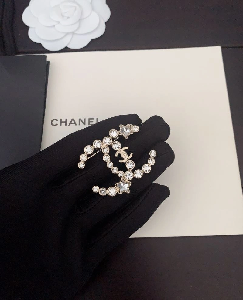 Bargain Chanel Brooches