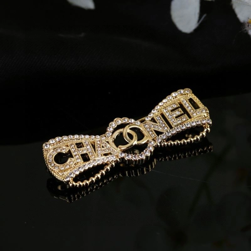 Official Chanel Brooches