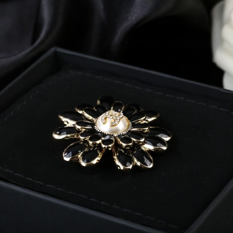 Precise copy Chanel Brooches