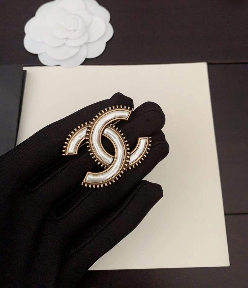 Economical Chanel Brooches